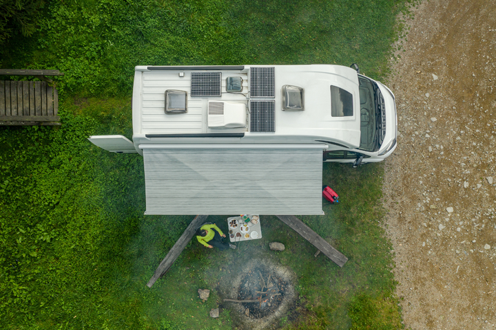 A Detailed Step-by-Step Guide to Installing Solar Panels on Your Campe ...